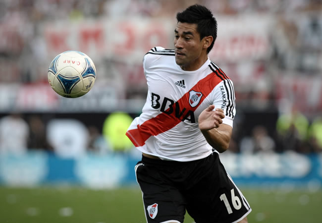 River Plate hace oficial el fichaje de Ariel Rojas