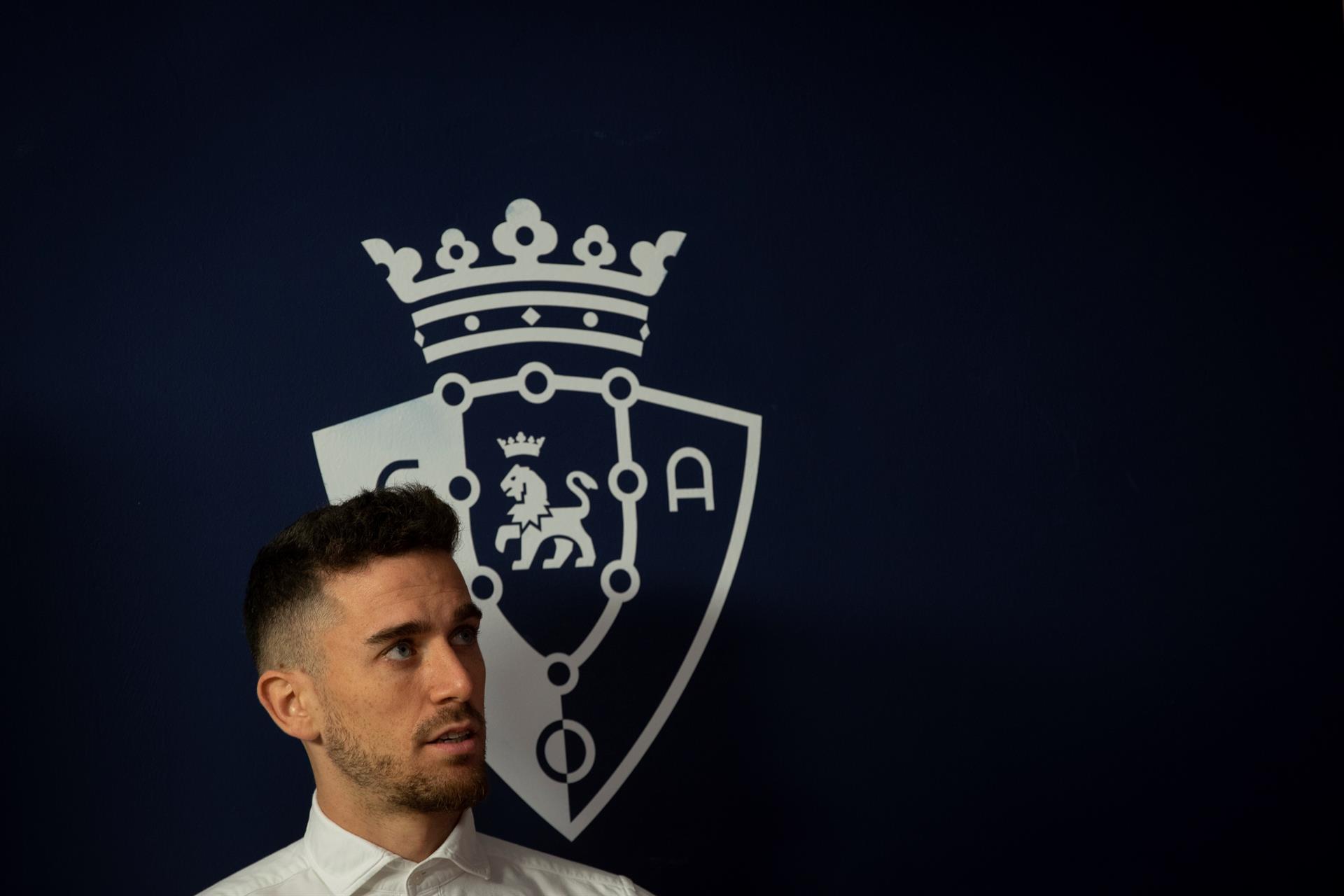 Kike Barja, feliz tras renovar con Osasuna